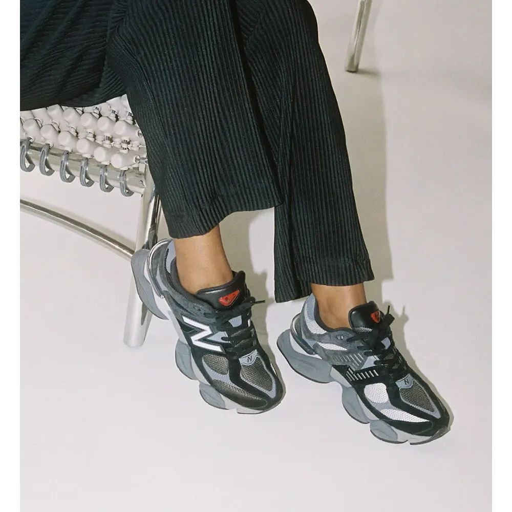 Classy Nike Zoom X Smiley Shoes For Men (BH843) - WeftKart